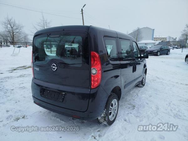 Melns Opel Combo 2015 Rakvere, ar dzinēja tilpumu 1.60 L un nobraukumu 228 tūkst. km par 5500 €, foto 4 vietnē AUTOMOTO.COM.LV