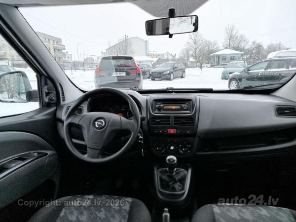 Melns Opel Combo 2015 Rakvere, ar dzinēja tilpumu 1.60 L un nobraukumu 228 tūkst. km par 5500 €, foto 8 vietnē AUTOMOTO.COM.LV