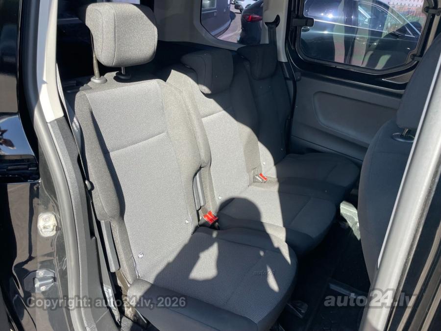 Melns Opel Combo 2020 Tartu, ar dzinēja tilpumu 1.50 L un nobraukumu 129 tūkst. km par 11990 €, foto 13 vietnē AUTOMOTO.COM.LV