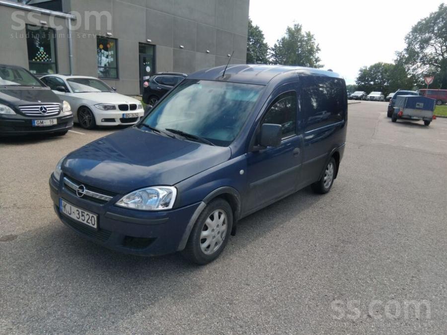 Zils Opel Combo 2013 Jēkabpils, ar dzinēja tilpumu 1.70 L un nobraukumu 269 tūkst. km par 1700 €, foto 3 vietnē AUTOMOTO.COM.LV