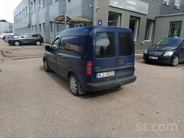 Zils Opel Combo 2013 Jēkabpils, ar dzinēja tilpumu 1.70 L un nobraukumu 269 tūkst. km par 1700 €, foto 3 vietnē AUTOMOTO.COM.LV