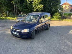 Zils Opel Combo 2006 Šauļi, ar dzinēja tilpumu 1.70 L un nobraukumu 288 tūkst. km par 949 €, foto 4 vietnē AUTOMOTO.COM.LV