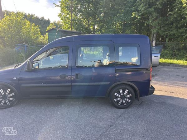Zils Opel Combo 2006 Šauļi, ar dzinēja tilpumu 1.70 L un nobraukumu 288 tūkst. km par 949 €, foto 9 vietnē AUTOMOTO.COM.LV