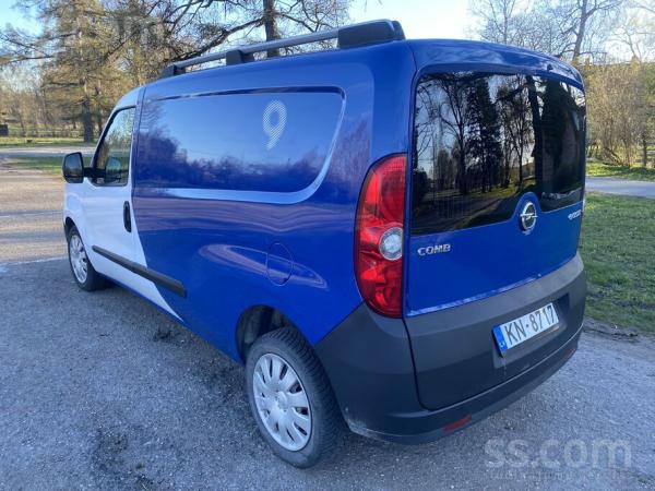 Blue Opel Combo 2013 in Riga, with an engine capacity of 1.60 L and mileage of 258 thousand km for 3700 €, photo 3 on AUTOMOTO.COM.LV
