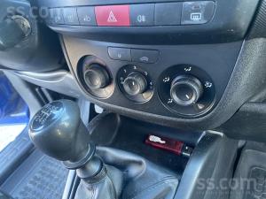 Zils Opel Combo 2013 Rīga, ar dzinēja tilpumu 1.60 L un nobraukumu 258 tūkst. km par 3700 €, foto 14 vietnē AUTOMOTO.COM.LV