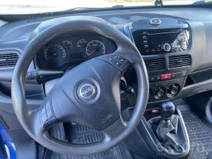 Zils Opel Combo 2013 Rīga, ar dzinēja tilpumu 1.60 L un nobraukumu 258 tūkst. km par 3700 €, foto 15 vietnē AUTOMOTO.COM.LV