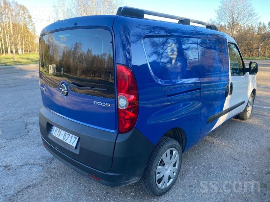 Zils Opel Combo 2013 Rīga, ar dzinēja tilpumu 1.60 L un nobraukumu 258 tūkst. km par 3300 €, foto 9 vietnē AUTOMOTO.COM.LV