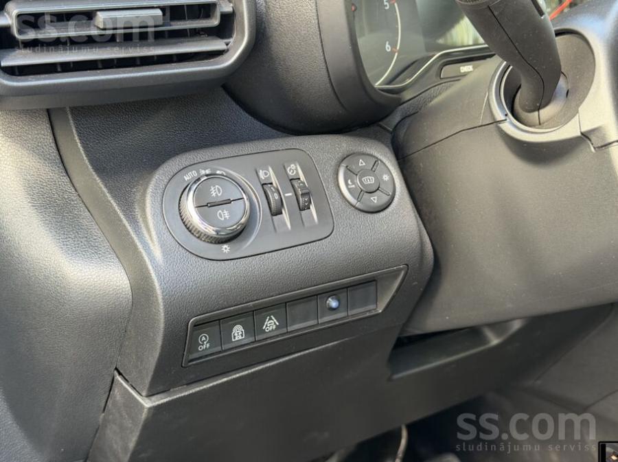 Zils Opel Combo 2019 Rīga, ar dzinēja tilpumu 1.50 L un nobraukumu 174 tūkst. km par 10200 €, foto 12 vietnē AUTOMOTO.COM.LV
