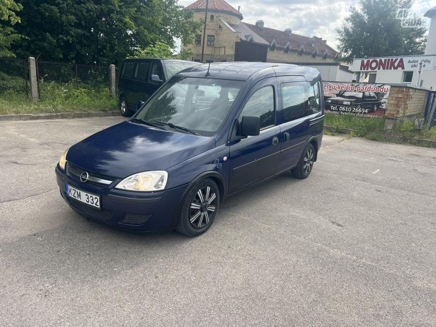 Blue Opel Combo 2006 in Siauliai, with an engine capacity of 1.70 L and mileage of 280 thousand km for 899 €, photo 4 on AUTOMOTO.COM.LV