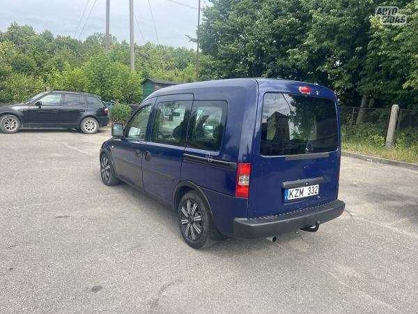 Синий Опель Комбо груз.-пасс. 2006 в Шяуляй, объемом двигателя 1.70 л и пробегом 280 тыс. км за 899 €, фото 4 на AUTOMOTO.COM.LV