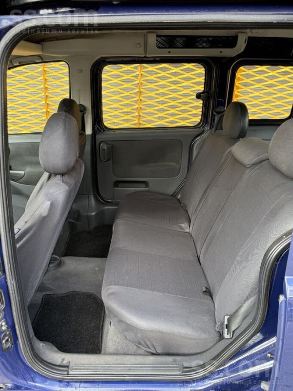 Zils Opel Combo 2009 Ogre, ar dzinēja tilpumu 1.60 L un nobraukumu 161 tūkst. km par 3795 €, foto 9 vietnē AUTOMOTO.COM.LV