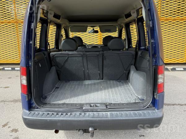 Zils Opel Combo 2009 Ogre, ar dzinēja tilpumu 1.60 L un nobraukumu 161 tūkst. km par 3795 €, foto 10 vietnē AUTOMOTO.COM.LV