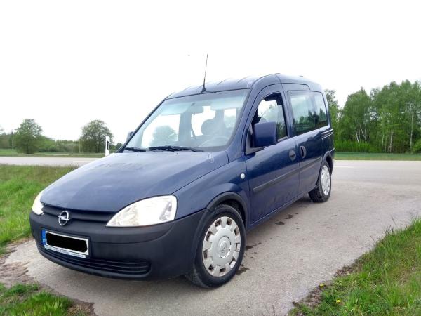 Blue Opel Combo 2010 in Vilkaviskis, with an engine capacity of 1.20 L and mileage of 263 thousand km for 1950 €, photo 4 on AUTOMOTO.COM.LV