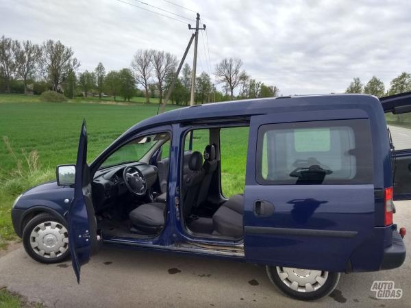 Blue Opel Combo 2010 in Vilkaviskis, with an engine capacity of 1.20 L and mileage of 263 thousand km for 1950 €, photo 5 on AUTOMOTO.COM.LV