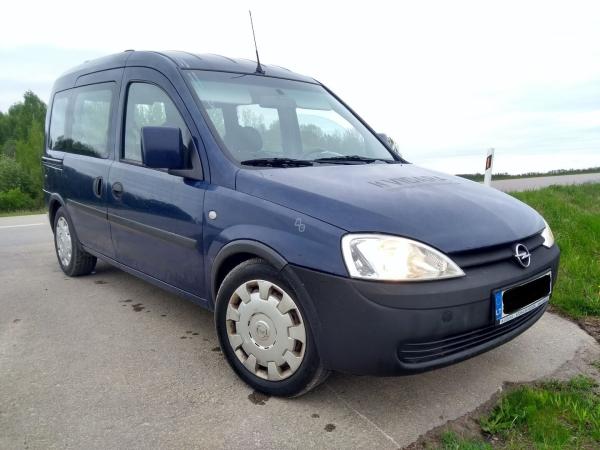 Blue Opel Combo 2010 in Vilkaviskis, with an engine capacity of 1.20 L and mileage of 263 thousand km for 1950 €, photo 7 on AUTOMOTO.COM.LV