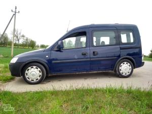 Blue Opel Combo 2010 in Vilkaviskis, with an engine capacity of 1.20 L and mileage of 263 thousand km for 1950 €, photo 9 on AUTOMOTO.COM.LV