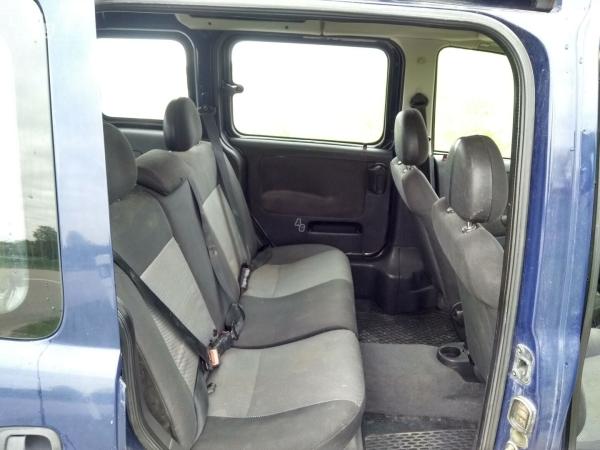 Zils Opel Combo 2010 Vilkaviškis, ar dzinēja tilpumu 1.20 L un nobraukumu 263 tūkst. km par 1950 €, foto 10 vietnē AUTOMOTO.COM.LV