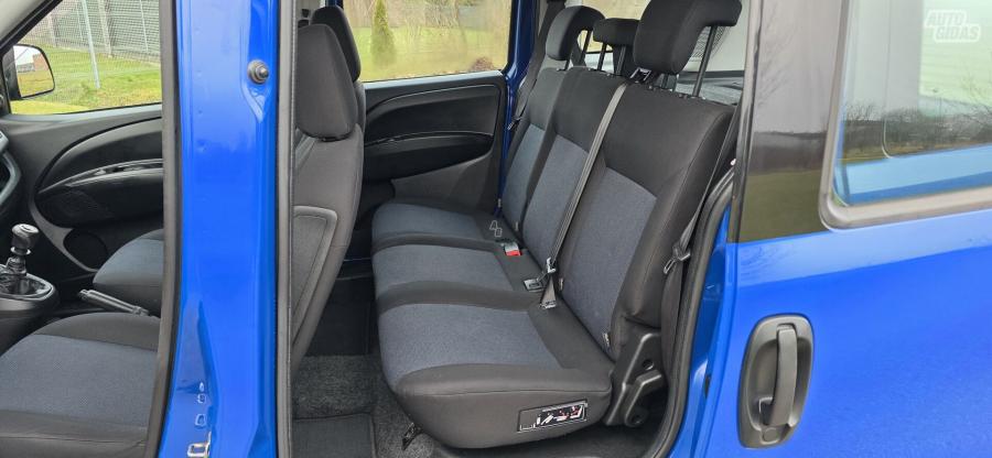 Zils Opel Combo 2013 Šauļi, ar dzinēja tilpumu 1.60 L un nobraukumu 270 tūkst. km par 3990 €, foto 20 vietnē AUTOMOTO.COM.LV