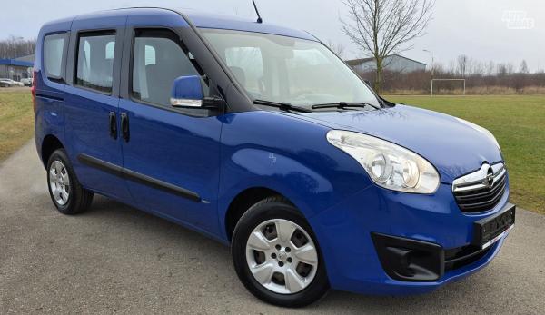Blue Opel Combo 2013 in Siauliai, with an engine capacity of 1.60 L and mileage of 270 thousand km for 3950 €, photo 4 on AUTOMOTO.COM.LV