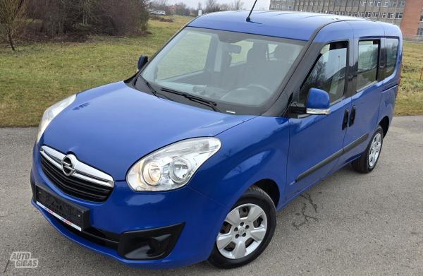 Blue Opel Combo 2013 in Siauliai, with an engine capacity of 1.60 L and mileage of 270 thousand km for 3950 €, photo 8 on AUTOMOTO.COM.LV