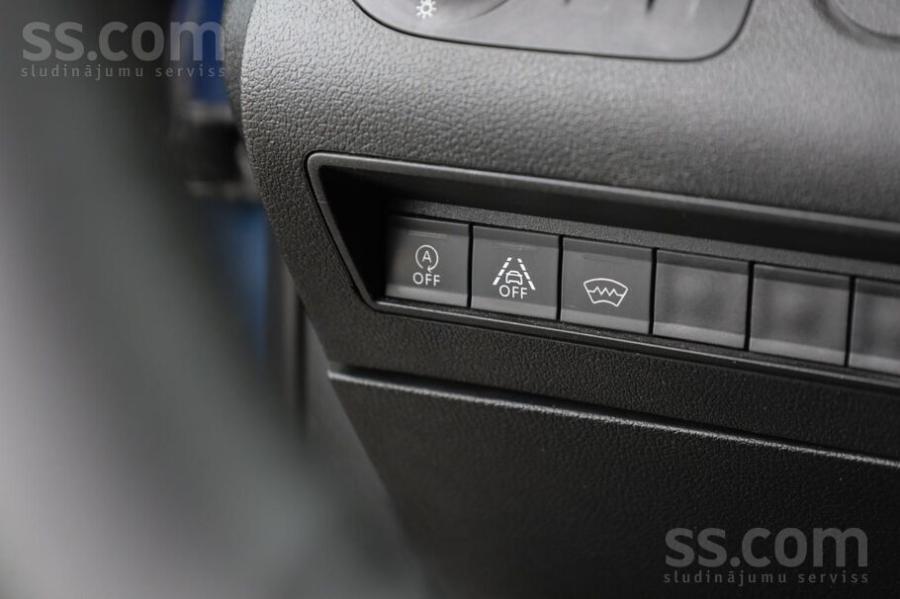 Zils Opel Combo 2020 Rīga, ar dzinēja tilpumu 1.50 L un nobraukumu 0 tūkst. km par 9995 €, foto 10 vietnē AUTOMOTO.COM.LV