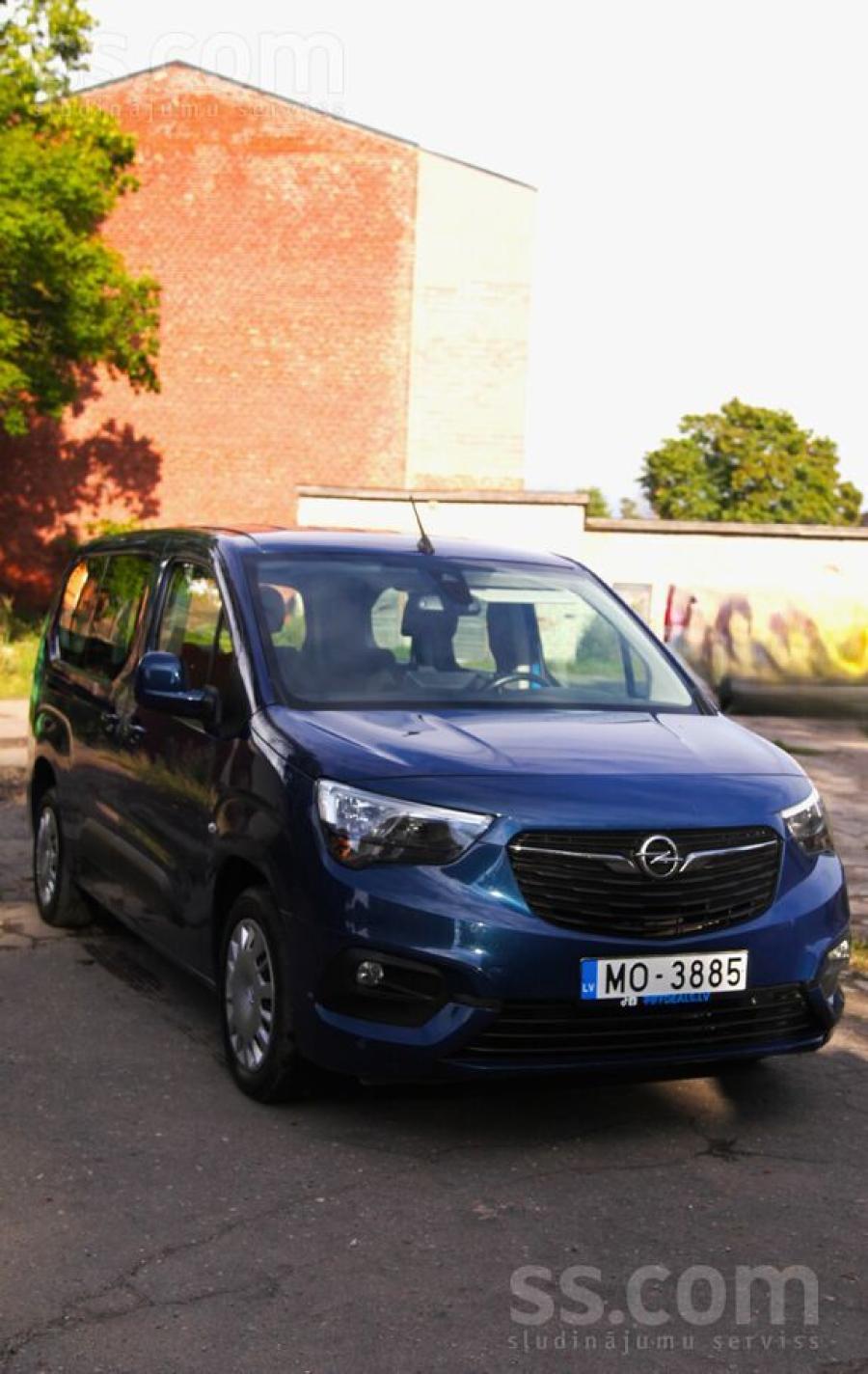 Zils Opel Combo 2020 Liepāja, ar dzinēja tilpumu 1.50 L un nobraukumu 152 tūkst. km par 9450 €, foto 3 vietnē AUTOMOTO.COM.LV