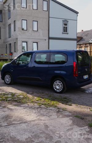 Zils Opel Combo 2020 Liepāja, ar dzinēja tilpumu 1.50 L un nobraukumu 152 tūkst. km par 9450 €, foto 5 vietnē AUTOMOTO.COM.LV
