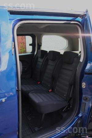 Zils Opel Combo 2020 Liepāja, ar dzinēja tilpumu 1.50 L un nobraukumu 152 tūkst. km par 9450 €, foto 13 vietnē AUTOMOTO.COM.LV