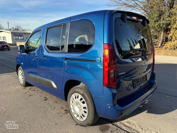 Blue Opel Combo 2022 in Kaunas, with an engine capacity of 1.20 L and mileage of 21 thousand km for 29019 €, photo 4 on AUTOMOTO.COM.LV