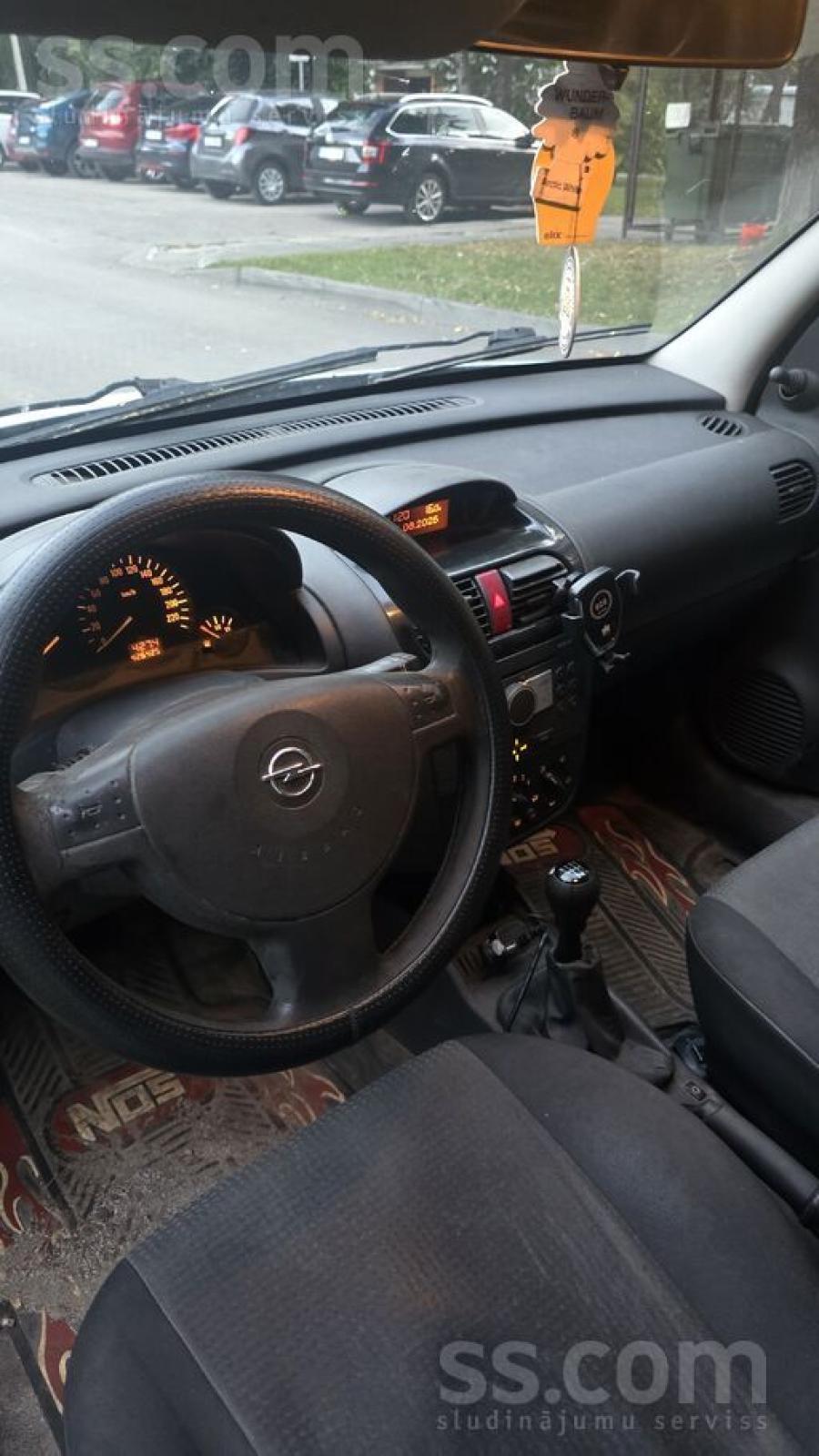 Blue Opel Combo 2011 in Jurmala, with an engine capacity of 1.40 L and mileage of 400 thousand km for 1000 €, photo 8 on AUTOMOTO.COM.LV