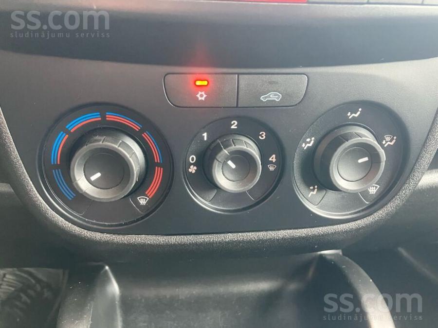 Blue Opel Combo 2017 in Bauska, with an engine capacity of 1.30 L and mileage of 111 thousand km for 4950 €, photo 21 on AUTOMOTO.COM.LV