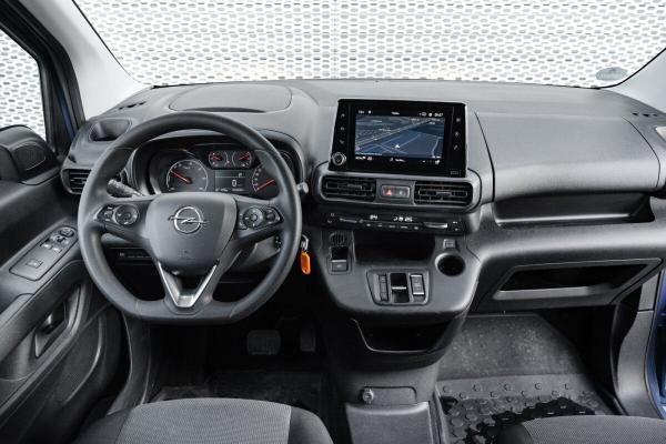 Zils Opel Combo 2022 Mārupe, ar dzinēja tilpumu 0.10 L un nobraukumu 40 tūkst. km par 20195 €, foto 6 vietnē AUTOMOTO.COM.LV