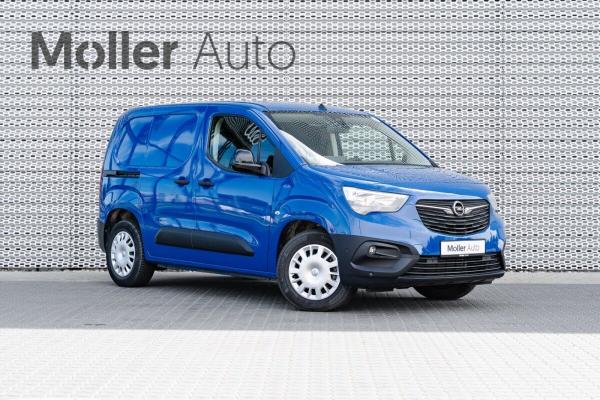 Blue Opel Combo 2022 in Marupe, with an engine capacity of 0.10 L and mileage of 40 thousand km for 20195 €, photo 3 on AUTOMOTO.COM.LV