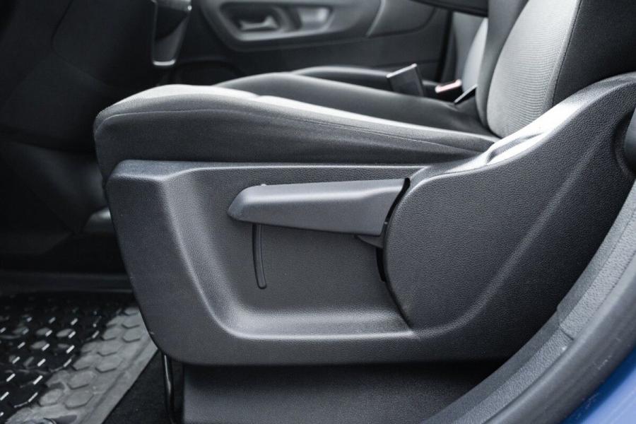 Zils Opel Combo 2022 Mārupe, ar dzinēja tilpumu 0.10 L un nobraukumu 40 tūkst. km par 20195 €, foto 8 vietnē AUTOMOTO.COM.LV