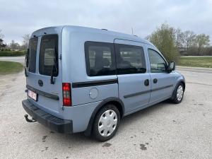 Zils Opel Combo 2004 Grobiņa, ar dzinēja tilpumu 1.70 L un nobraukumu 260 tūkst. km par 2500 €, foto 6 vietnē AUTOMOTO.COM.LV