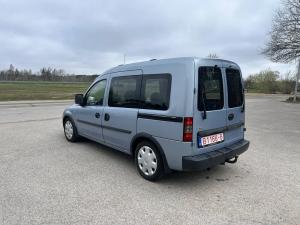 Zils Opel Combo 2004 Grobiņa, ar dzinēja tilpumu 1.70 L un nobraukumu 260 tūkst. km par 2500 €, foto 8 vietnē AUTOMOTO.COM.LV