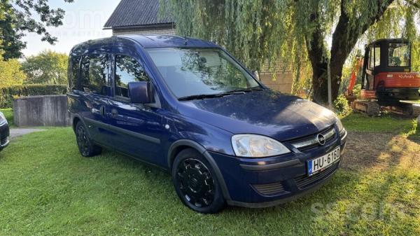 Zils Opel Combo 2005 Kuldīga, ar dzinēja tilpumu 1.70 L un nobraukumu 350 tūkst. km par 1590 €, foto 2 vietnē AUTOMOTO.COM.LV