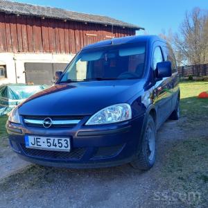 Zils Opel Combo 2006 Cēsis, ar dzinēja tilpumu 1.40 L un nobraukumu 330 tūkst. km par 1300 €, foto  vietnē AUTOMOTO.COM.LV