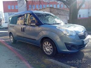 Blue Opel Combo 2013 in Tallinn, with an engine capacity of 1.40 L and mileage of 131 thousand km for 3100 €, photo 5 on AUTOMOTO.COM.LV