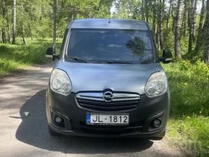 Blue Opel Combo 2013 in Riga, with an engine capacity of 1.30 L and mileage of 267 thousand km for 3200 €, photo 6 on AUTOMOTO.COM.LV