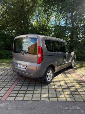 Brown Opel Combo 2012 in Tallinn, with an engine capacity of 1.60 L and mileage of 226 thousand km for 2798 €, photo 5 on AUTOMOTO.COM.LV
