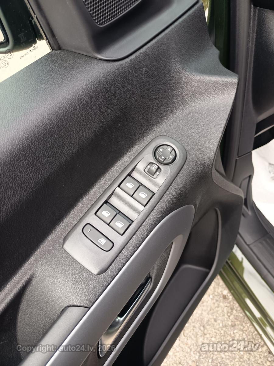 Zaļš Opel Combo 2026 Tartu, ar dzinēja tilpumu 1.50 L un nobraukumu 0 tūkst. km par 33900 €, foto 17 vietnē AUTOMOTO.COM.LV