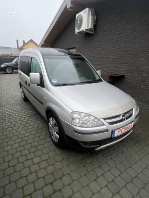 Grey Opel Combo 2010 in Vilnius, with an engine capacity of 1.69 L and mileage of 250 thousand km for 2799 €, photo 5 on AUTOMOTO.COM.LV