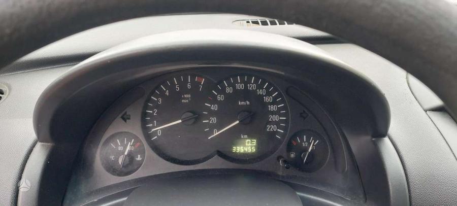Grey Opel Combo 2008 in Kaunas, with an engine capacity of 1.40 L and mileage of 336 thousand km for 1513 €, photo 9 on AUTOMOTO.COM.LV