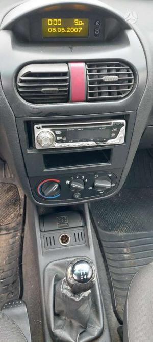Grey Opel Combo 2008 in Kaunas, with an engine capacity of 1.40 L and mileage of 336 thousand km for 1513 €, photo 10 on AUTOMOTO.COM.LV