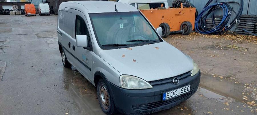Grey Opel Combo 2008 in Kaunas, with an engine capacity of 1.40 L and mileage of 336 thousand km for 1513 €, photo 12 on AUTOMOTO.COM.LV