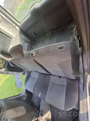 Pelēks Opel Combo 2006 Daugavpils, ar dzinēja tilpumu 1.70 L un nobraukumu 347 tūkst. km par 1800 €, foto 6 vietnē AUTOMOTO.COM.LV