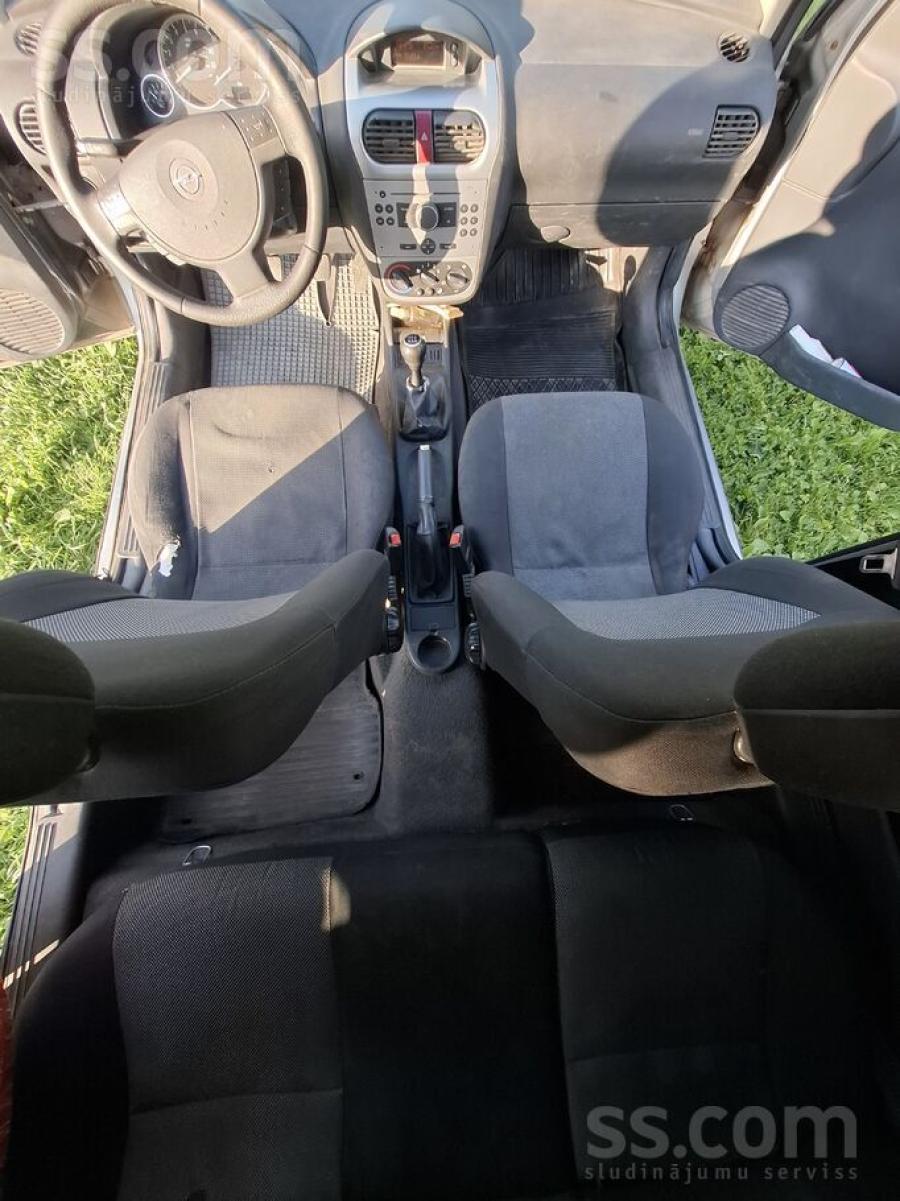 Pelēks Opel Combo 2006 Daugavpils, ar dzinēja tilpumu 1.70 L un nobraukumu 347 tūkst. km par 1800 €, foto 7 vietnē AUTOMOTO.COM.LV