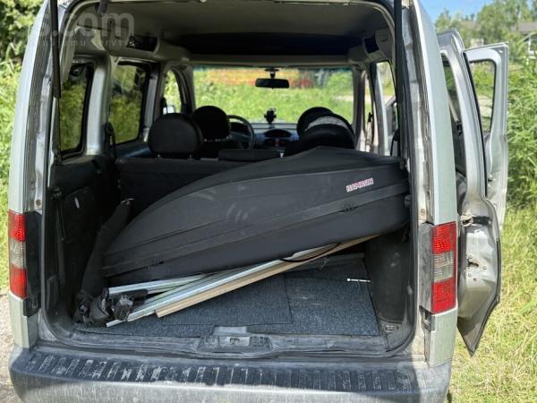 Pelēks Opel Combo 2007 Jūrmala, ar dzinēja tilpumu 1.40 L un nobraukumu 217 tūkst. km par 1200 €, foto 7 vietnē AUTOMOTO.COM.LV