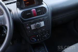 Grey Opel Combo 2007 in Valmiera, with an engine capacity of 1.70 L and mileage of 203 thousand km for 2700 €, photo 13 on AUTOMOTO.COM.LV
